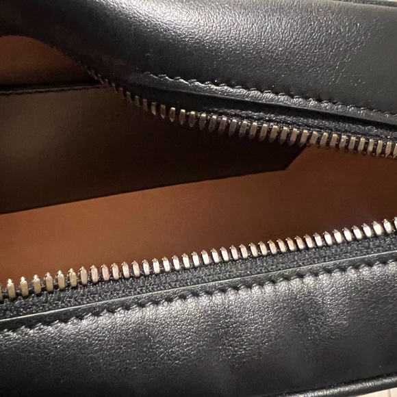 Gucci | Bags | Gucci Gg Marmont Small Shoulder Bag In Black Leather ...